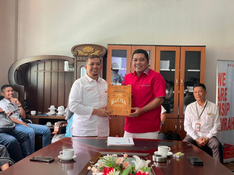 FISIP UMRAH Gelar Serah Terima Jabatan Dekan: Sayed Fauzan Riyadi Resmi ...